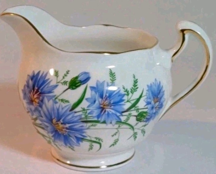 Royal Vale Sugar bowl & milk Jug. Cornflower Bone China Queen Anne 1970's | eBay