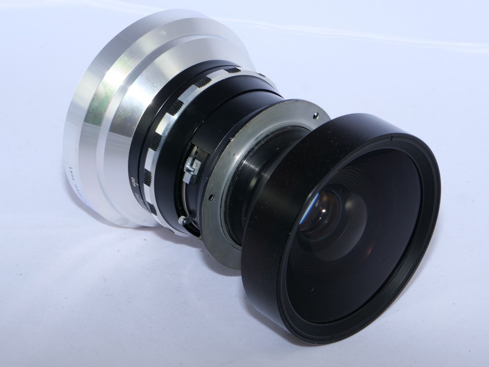 Schneider Super Angulon 165mm f8 Wide-Angle Lens. Covers 8x10. Caps ...