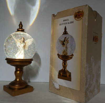 CRACKER BARREL ANGEL GLITTER GLOBE LIGHTED WITH CONTINUOUS GLITTER ...