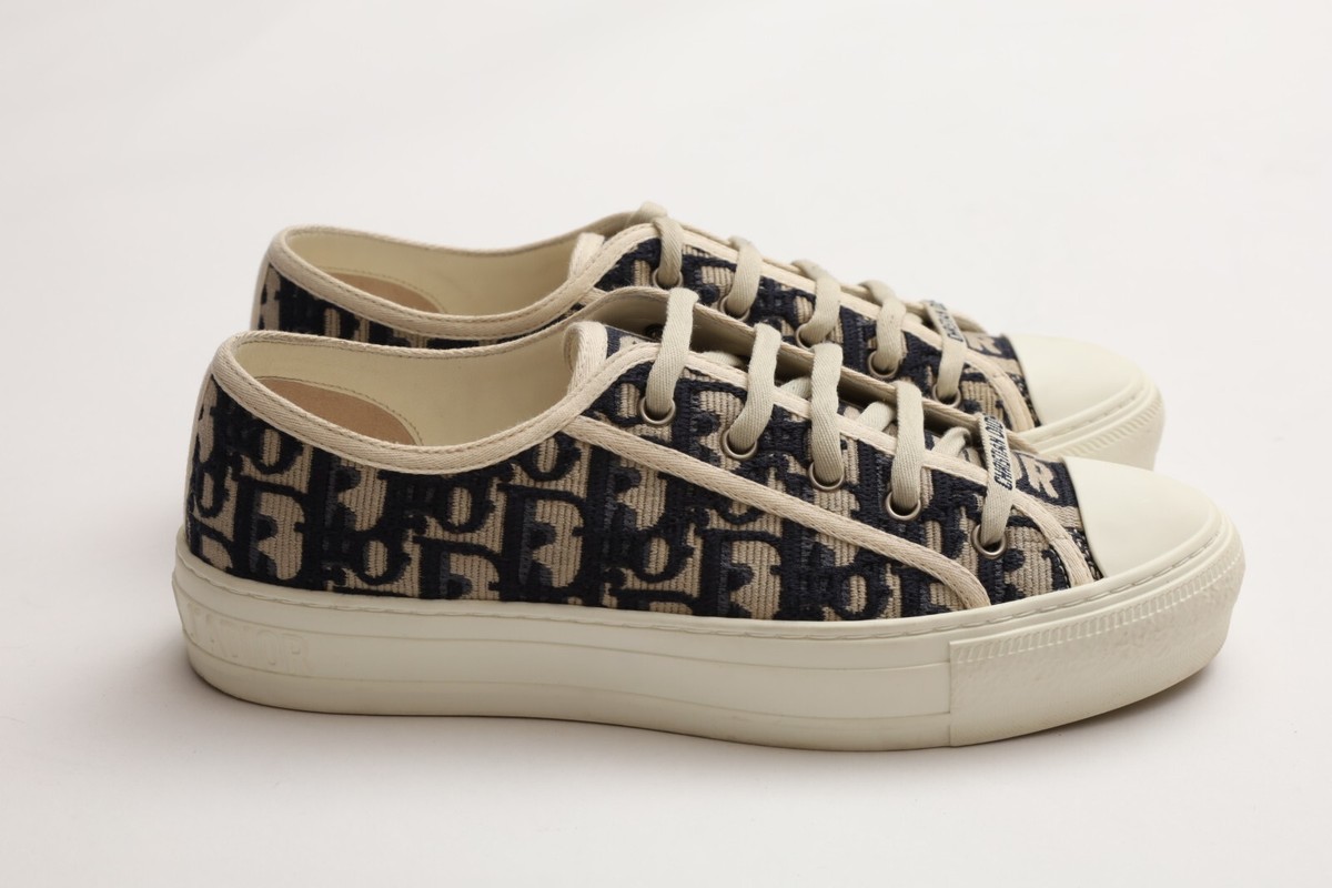 Dior Walk'n'Dior Sneakers Size 38 - US 8 in Deep Blue Dior Dior Walk'n'Dior Sneakers Size 38 - US 8 in Deep Blue Dior
