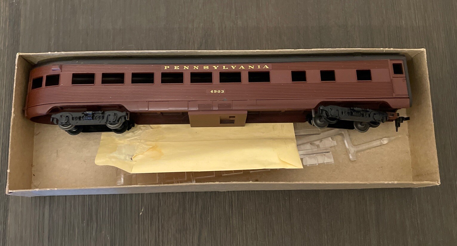 Athearn 1832 HO Scale Streamline Passenger Taper Observation ...