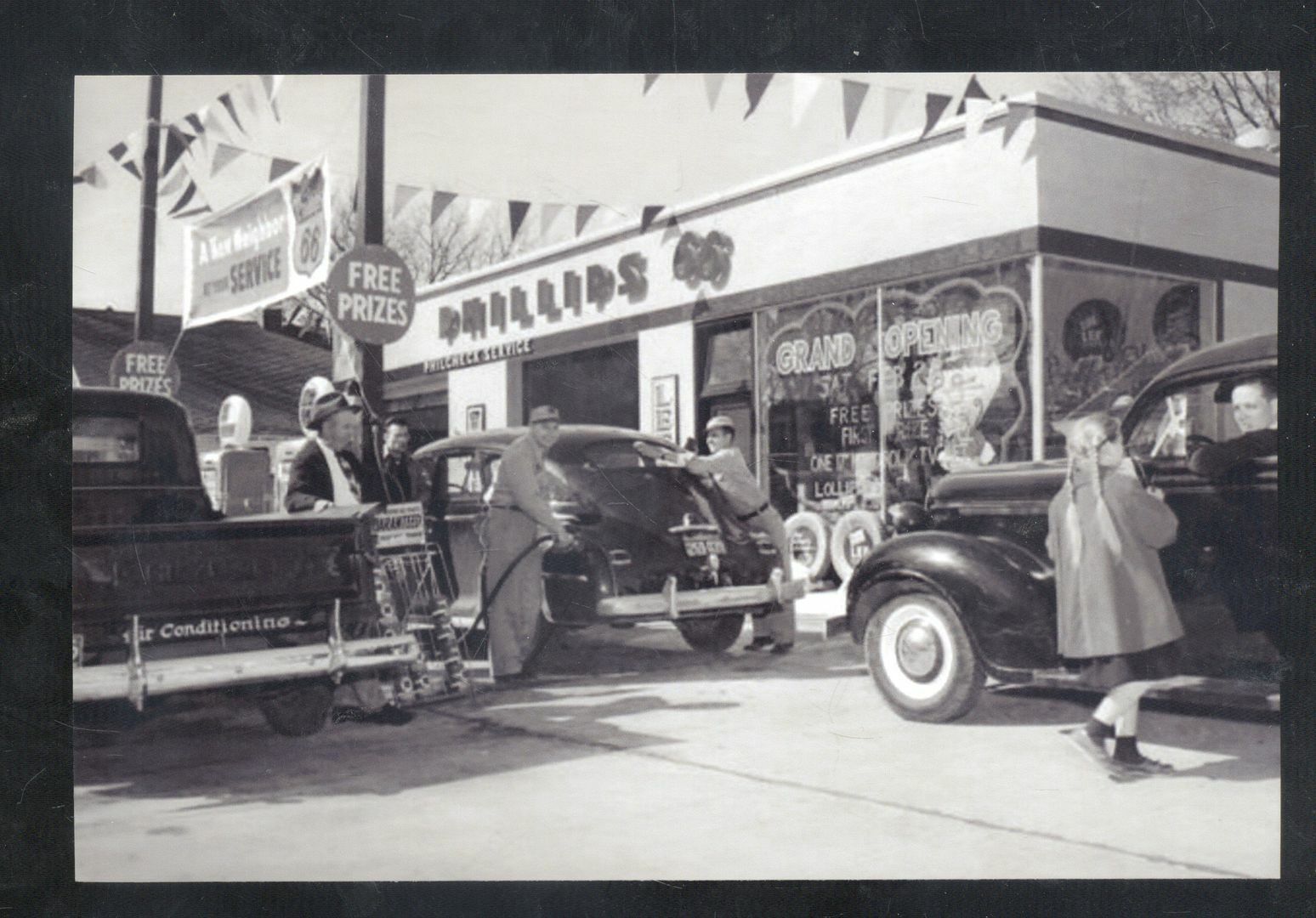 REAL PHOTO SPRINGFIELD MISSOURI PHILLIPS 66 GAS STATION MO. POSTCARD ...