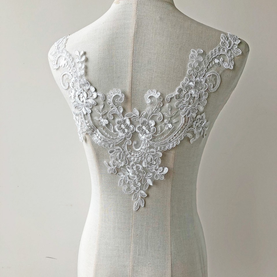 V-Neck Lace Applique Corded Embroidery Floral Neckline Trims for ...