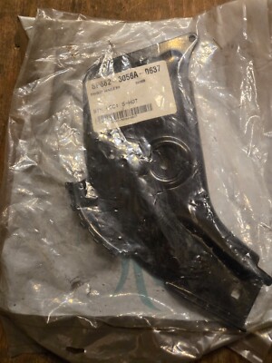 MTD OEM RH Handle Bracket 682-3056A-0637 | eBay