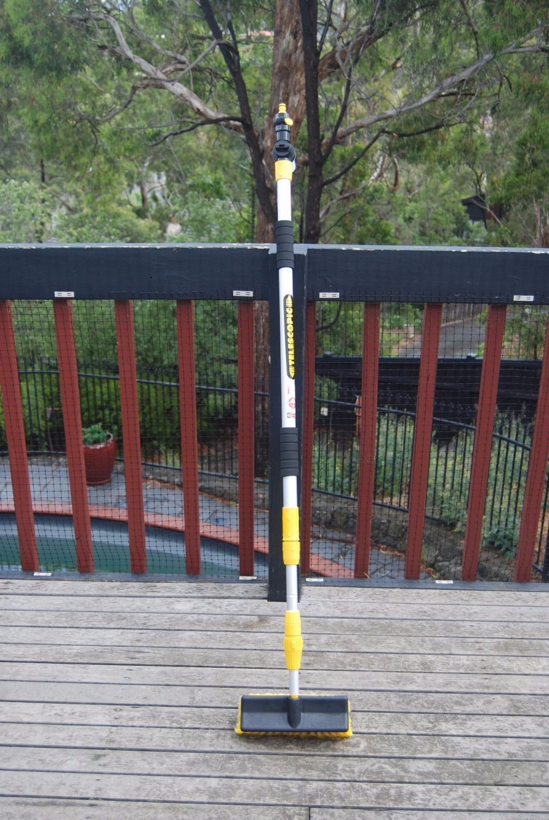 3.5M Gutter Cleaning Tool,Window Wash Brush Combo + Soap Dispenser ...