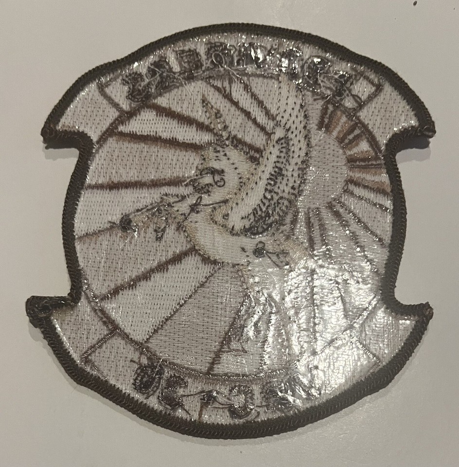 US NAVY VRC-30 PROVIDERS FIXED WING SQUADRON MILITARY EMBROIDERED PATCH ...