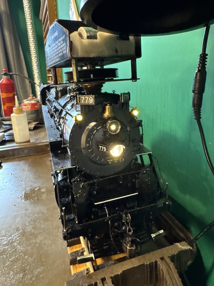 Aster NKP 779 Berkshire Live Steam Locomotive With NKP/C&O Box Cars | eBay