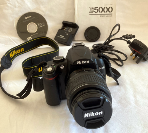 NIKON D5000 Digital SLR Camera bundle_LOW SHUTTER COUNT_18-55 DX lens + EXTRAS | eBay UK