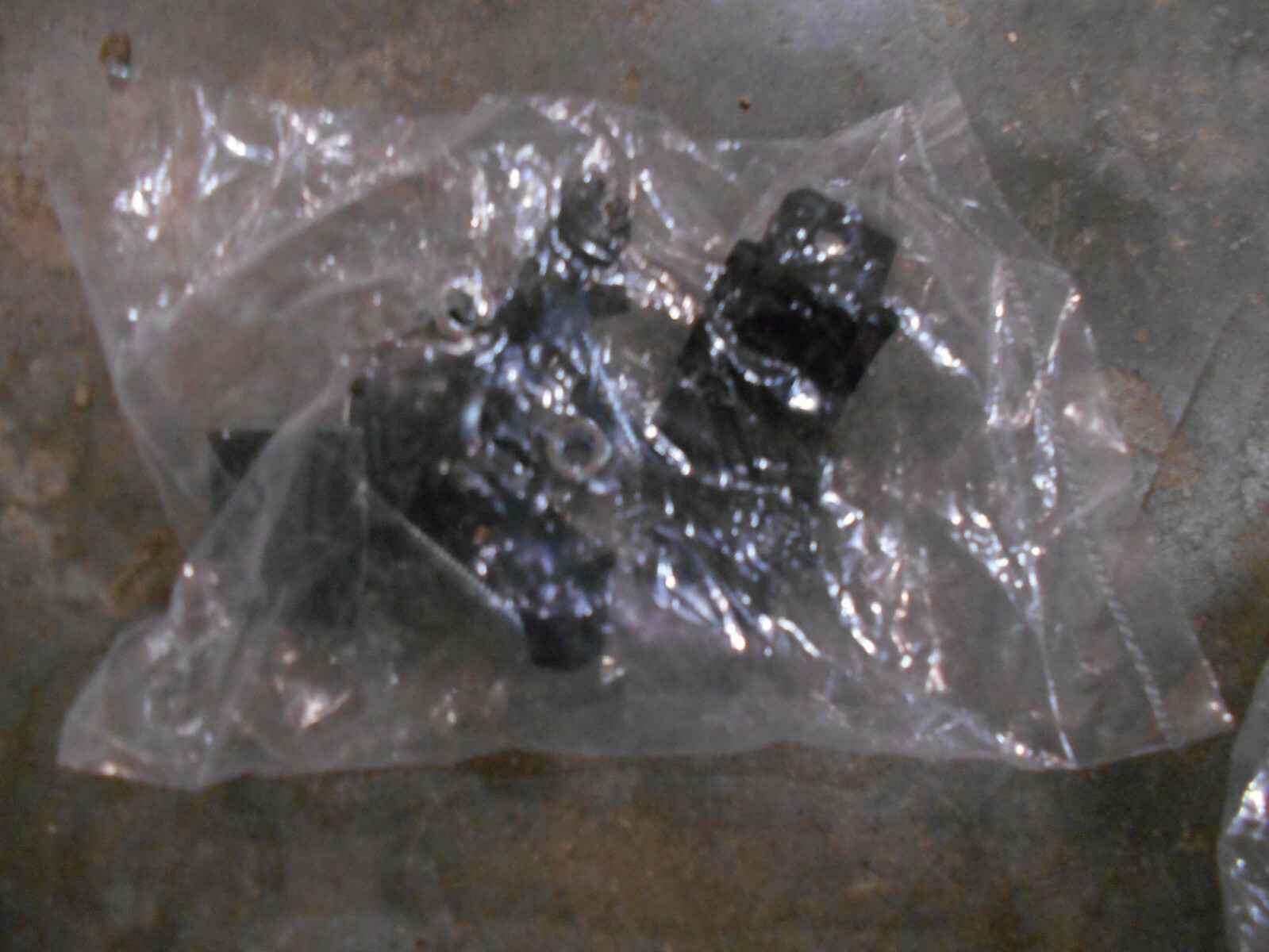 1-1/2" Black Plastic Split Ring PVC Pipe Hanger (Qty-48) (161-C3) | eBay