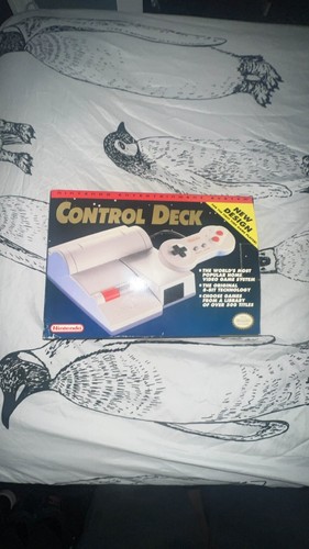 Nintendo NES 101 Top Loader Console Control Deck (New Deisgn) In Box ...