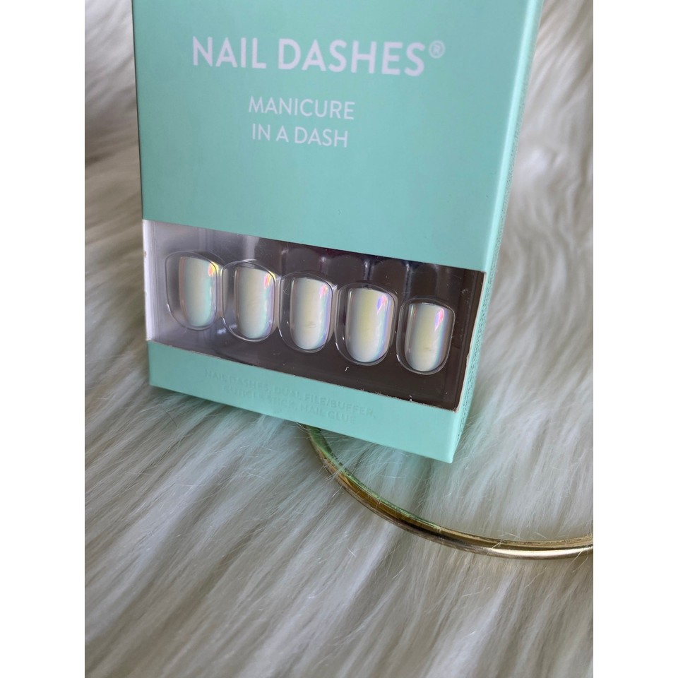 Red Aspen Nail Dashes- Pearls on Pearl (short, square nails) | eBay