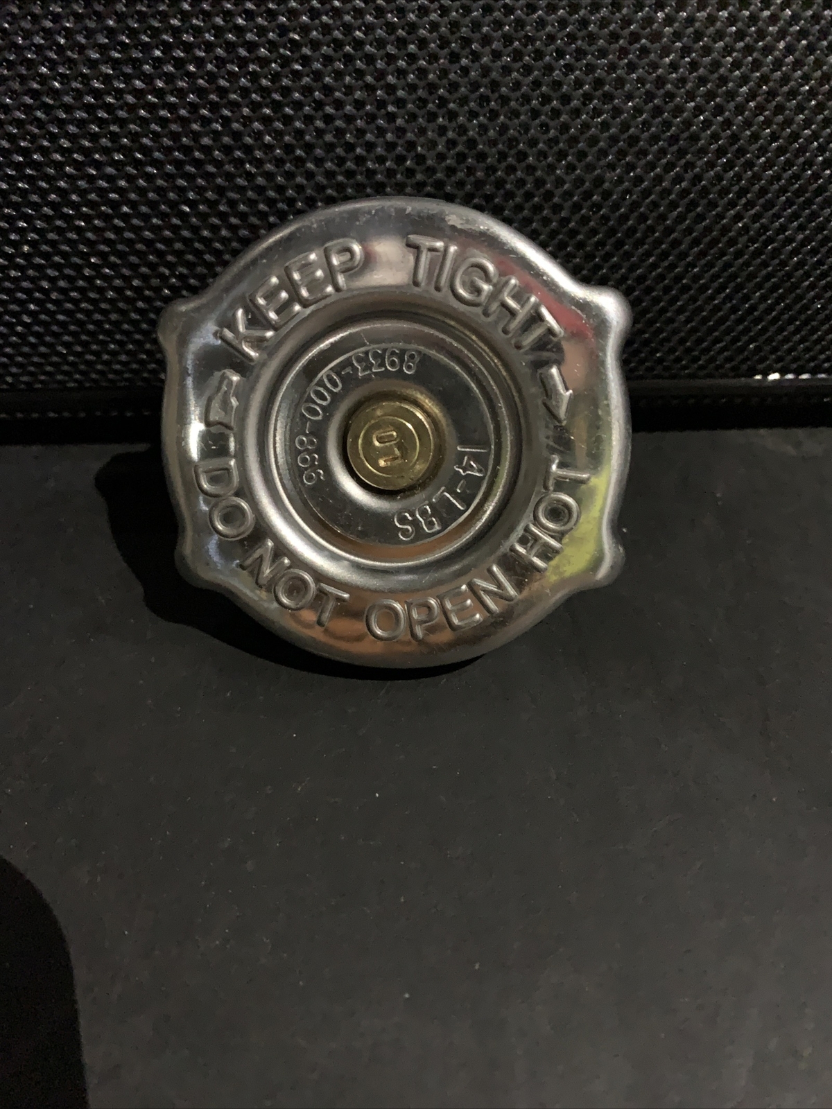 Radiator Cap 8933-000-866 14 PSI Vented fits Many Cummins Coach RV ...