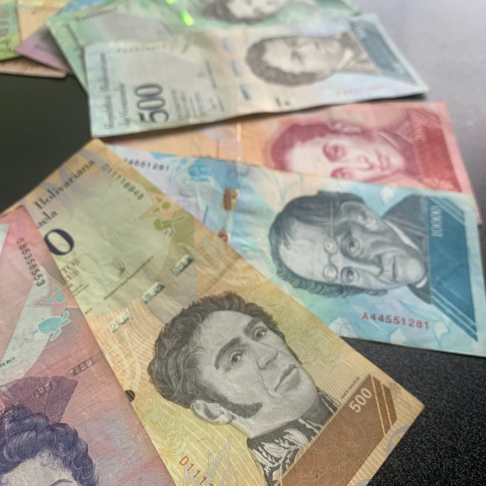 1 Million + 15 PCS Banknotes Lot. Venezuela Paper Money Currency Set ...