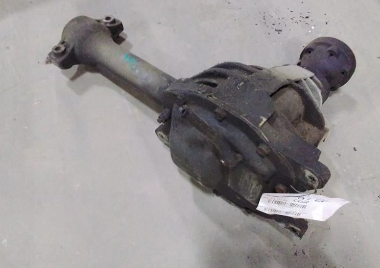 2002-2007 Jeep Liberty Front Differential Carrier Assembly 3.73 Ratio ...