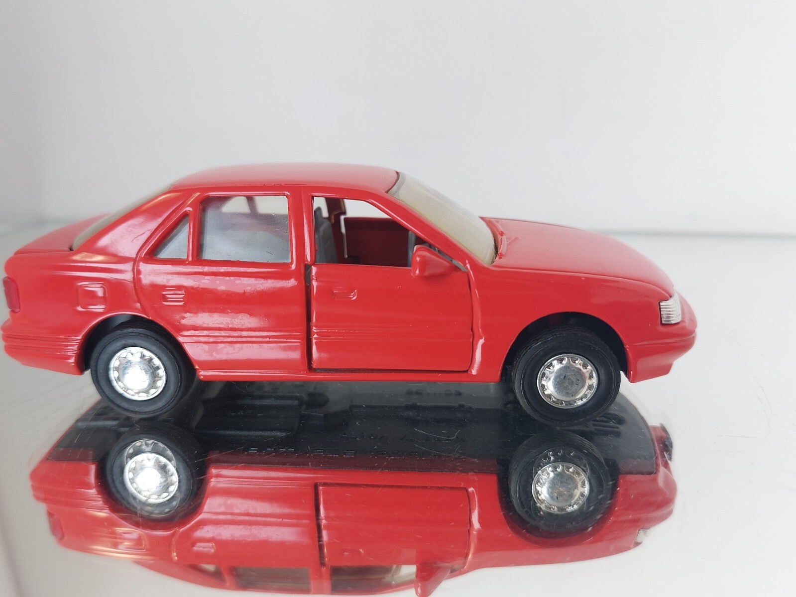 Kingstar Toy Mini Car Hyundai Elantra In Red 1:35 Korea | eBay