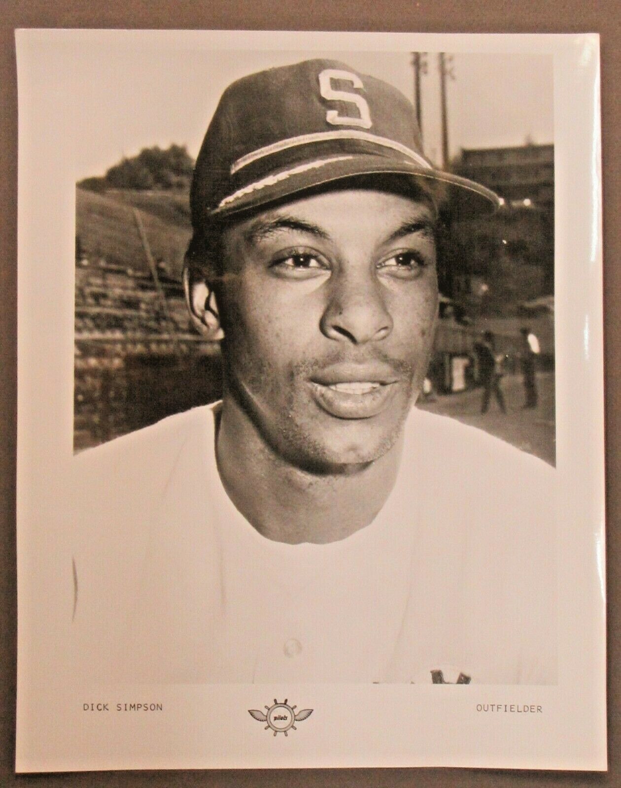 1969 DICK SIMPSON SEATTLE PILOTS original 8x10 baseball Publicity Photo ...
