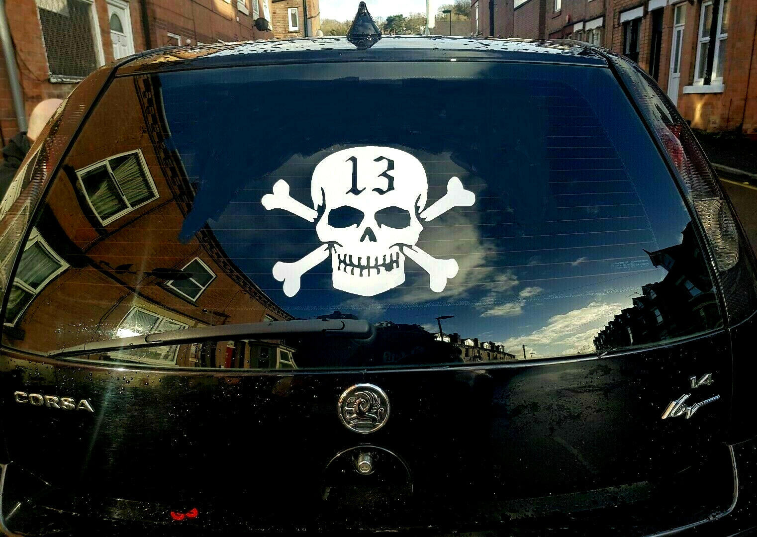 medium 12" lucky 13 skull bones vinyl car bonnet side sticker rear ...