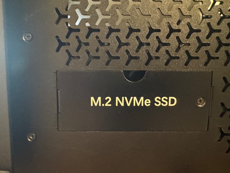 TREBLEET Thunderbolt 3 eGPU Enclosure with 600W PSU, External GPU ...