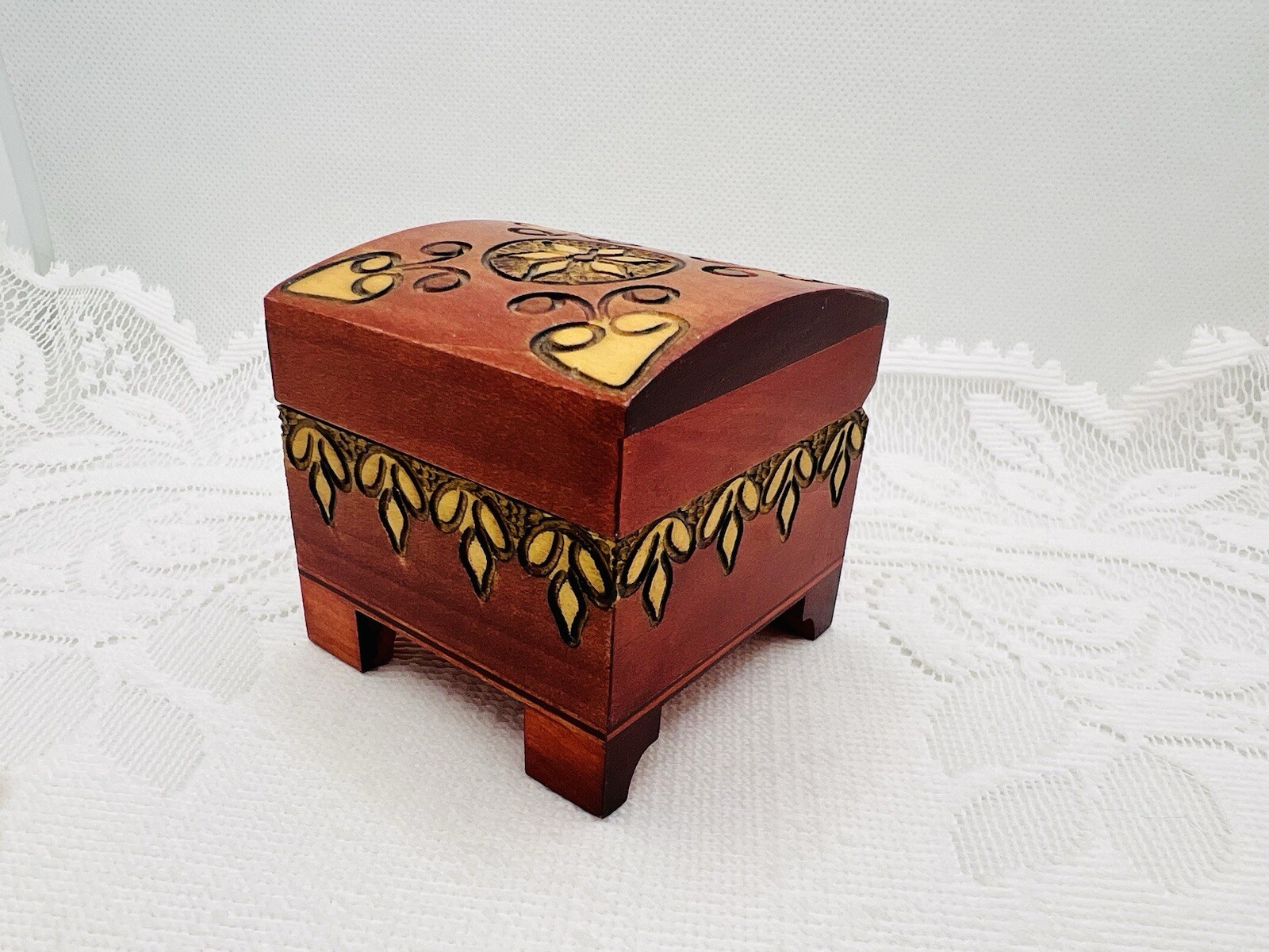 Vintage Hinged Hand Carved Polish Mini Trinket Box Folk Art Wood Hearts ...