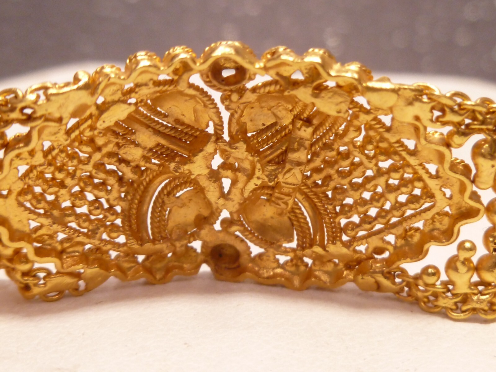 Filigree K D M 2 Hearts Ladies Bracelet 21k Plus Gold Hand Made From ...