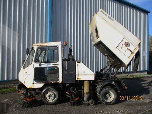 Scarab Minor road sweeper diesel street cleaner johnston delivery ...