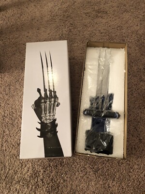 Fantasy Gauntlet 17" Blue Wolverine Claw & Skull Skeleton Real Metal | eBay
