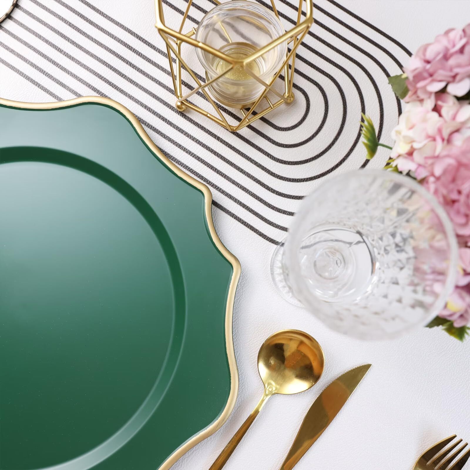 Green Chargers for Dinner Plates 13 Inch Scalloped Plastic Decorative ...