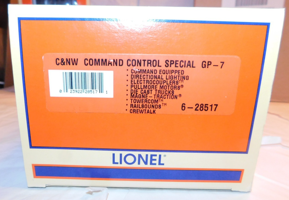 Lionel TMCC #6-28517 C&NW GP7 Command Control Special, Loco, Cab1 ...