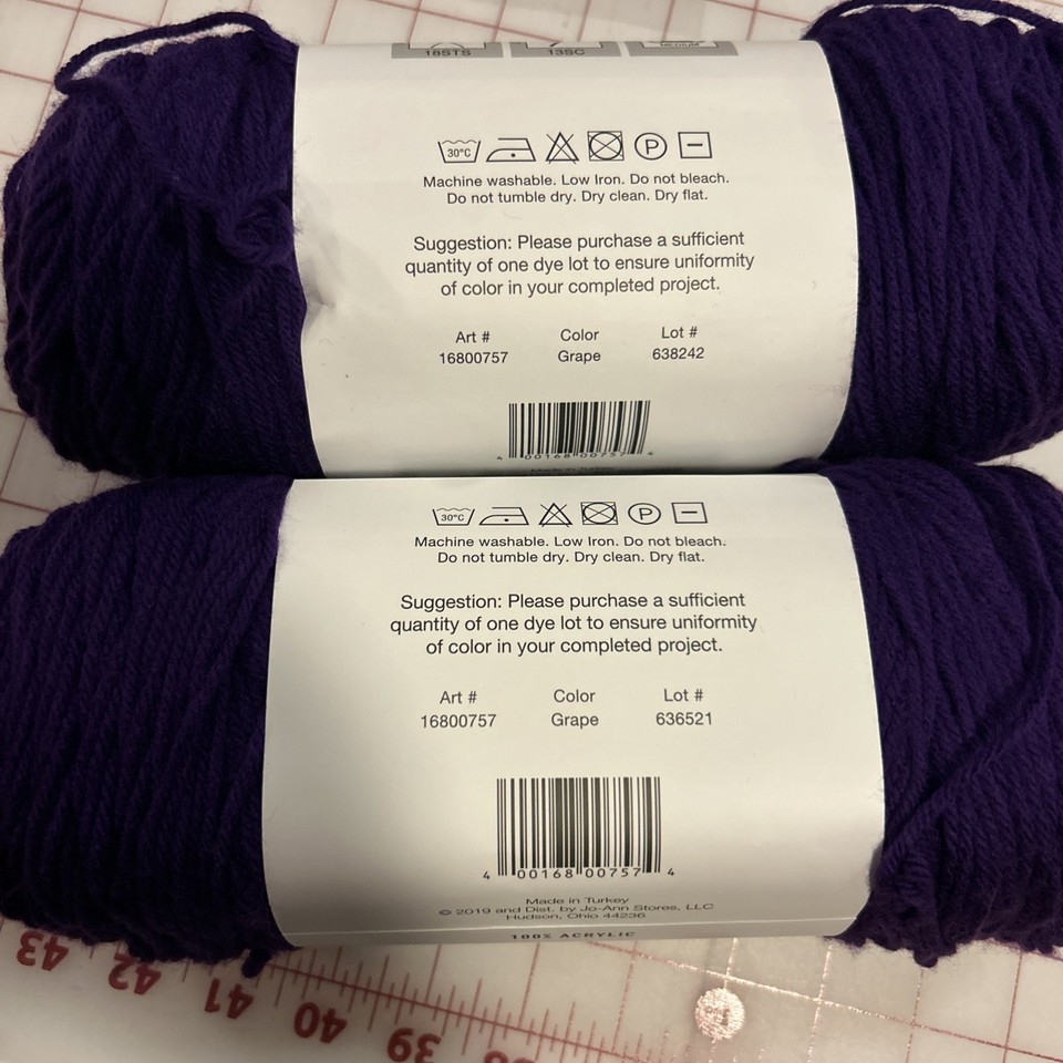 BIG TWIST Value Grape Soft Acrylic Yarn - 380 Yards - 6oz - #4 Worsted ...