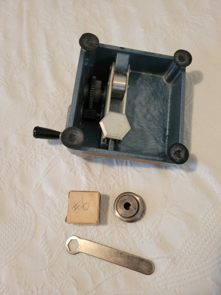 Rug hooking wool cutter | eBay