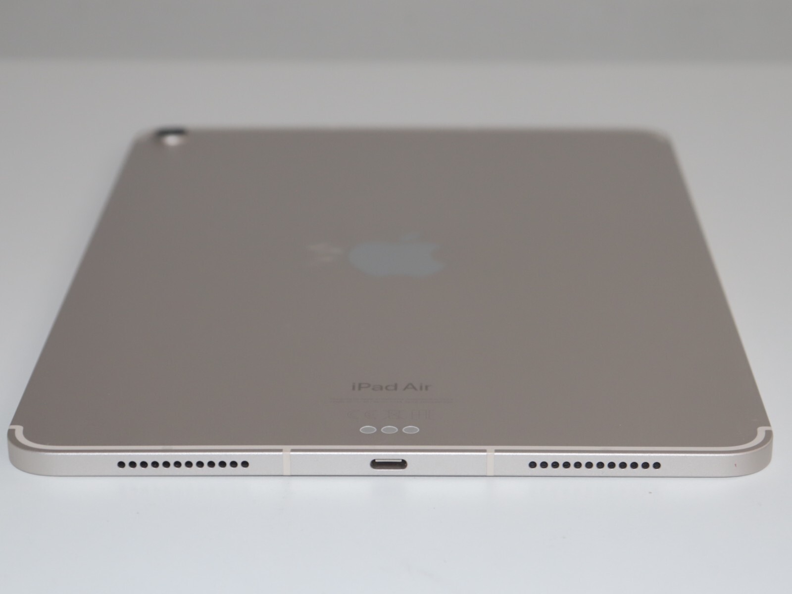 Apple iPad Air 5. Gen Modell A2589 - 64GB - Polarstern - Tablet ...