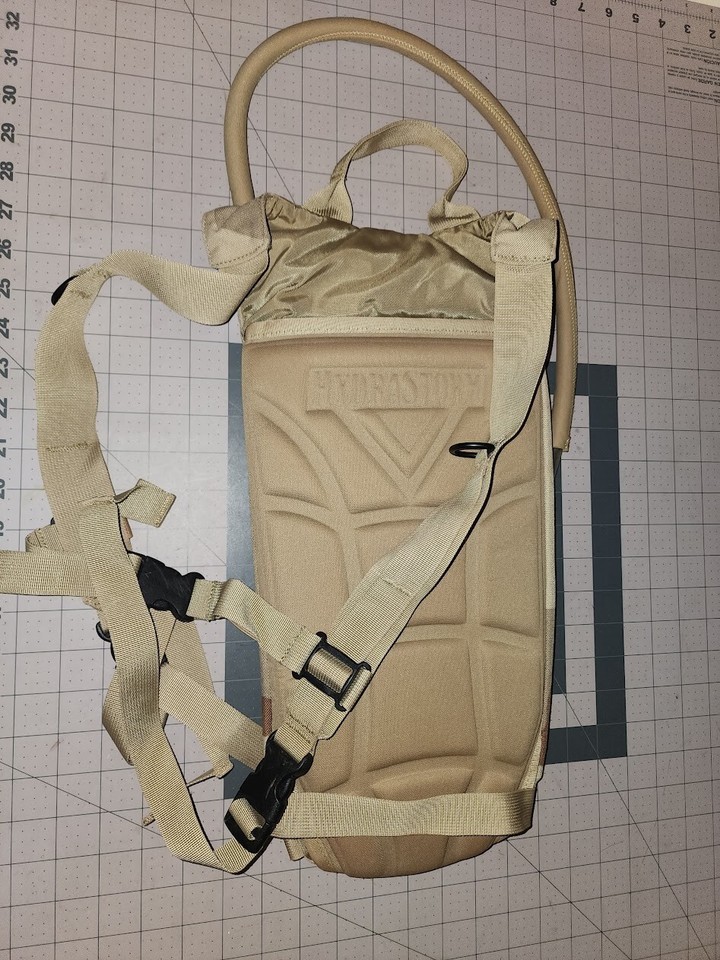 Hydrastorm Tempest Hydration System 100 oz Desert DCU - Used | eBay