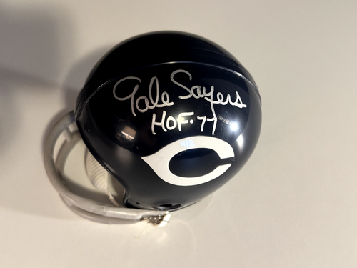 Gale Sayers Autographed Mini Riddell Chicago Bears Helmet “HOF77” | eBay