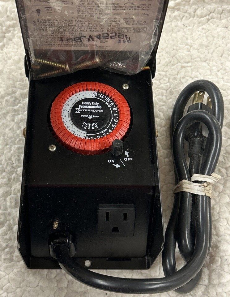 Intermatic EB-11RC All Weather Outdoor 24 Hour Timer 48 intervals NEVER ...