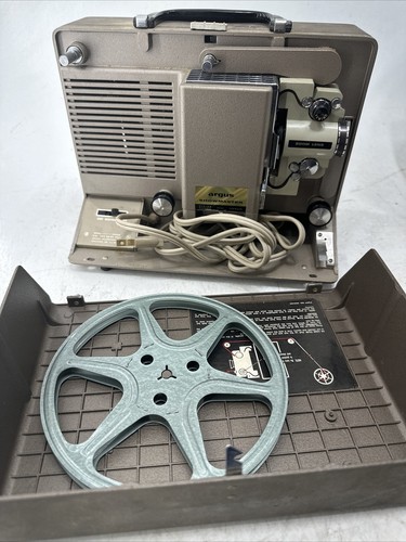 Vintage Argus Showmaster Movie Film Projector Reel Cast Metal Mcm ...