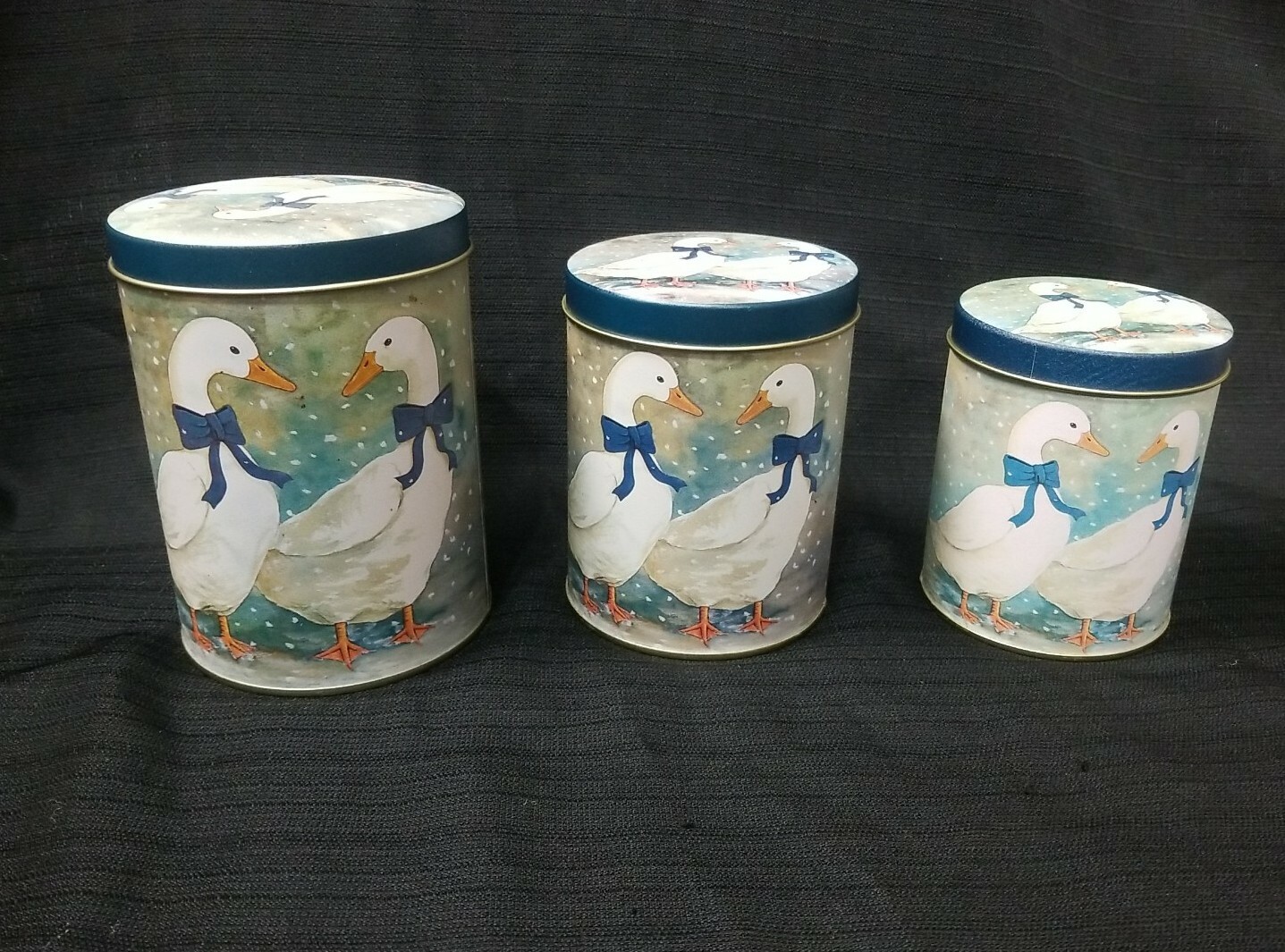 New Set of 3 Nesting Metal Tin Canisters Winter Geese Goose With Blue ...