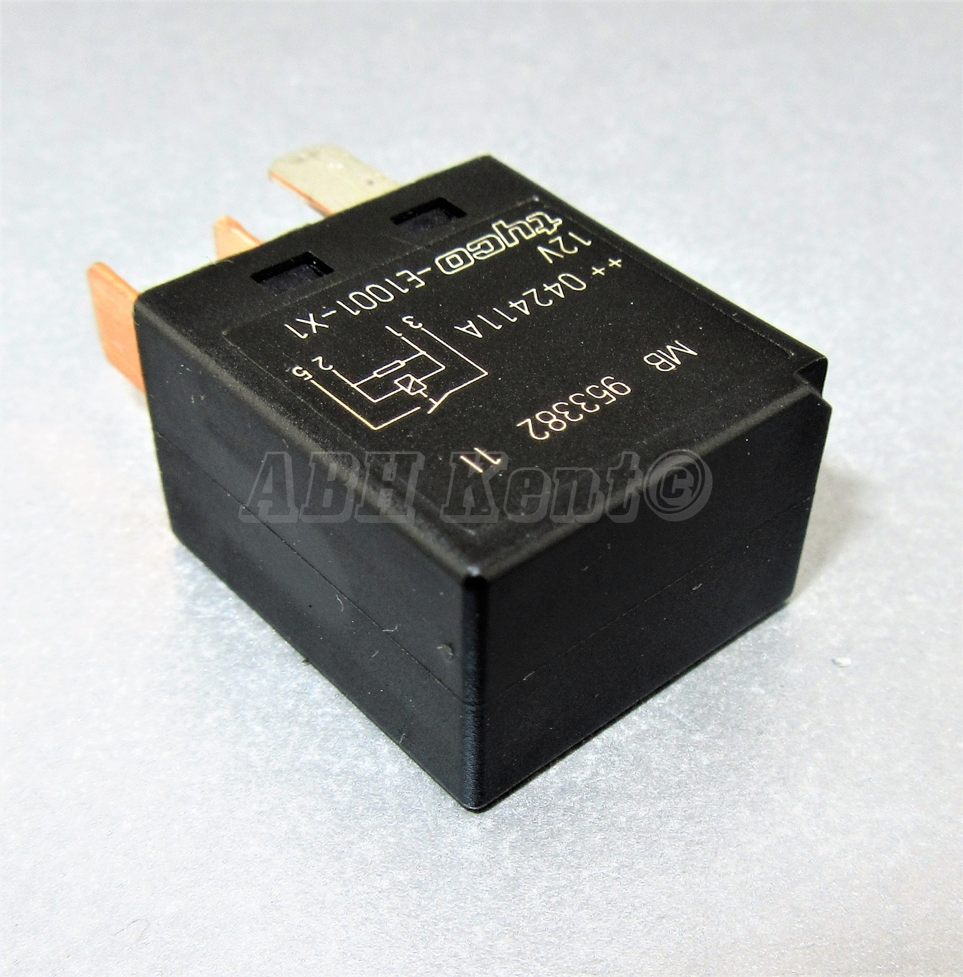671-Mitsubishi Colt (04-12) Multi-Use 4-Pin Black Relay MB-953382-11 ...