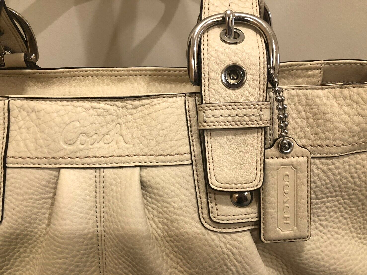 Coach Madison Ivory Cream Pebbled Leather Zip Tote Sa… - Gem