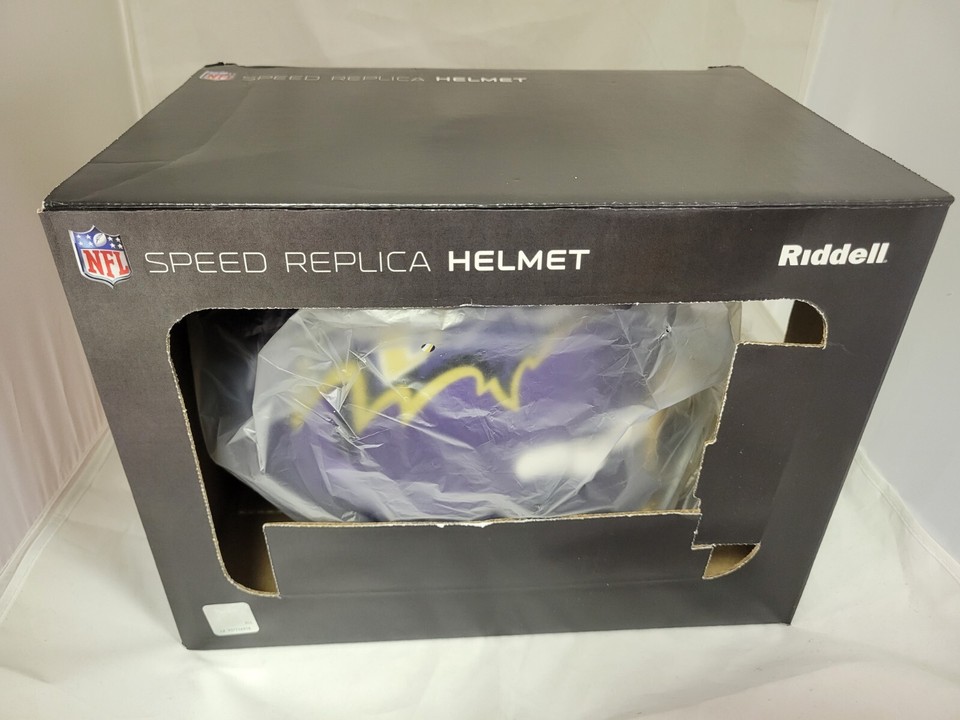 Roquan Smith Signed Auto Full Size Flash Replica Football Helmet Ravens ...