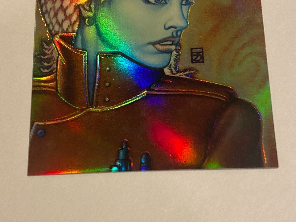 Qwi Xux 1996 Topps Star Wars Finest Gold Parallel Refractor Card #18 | eBay