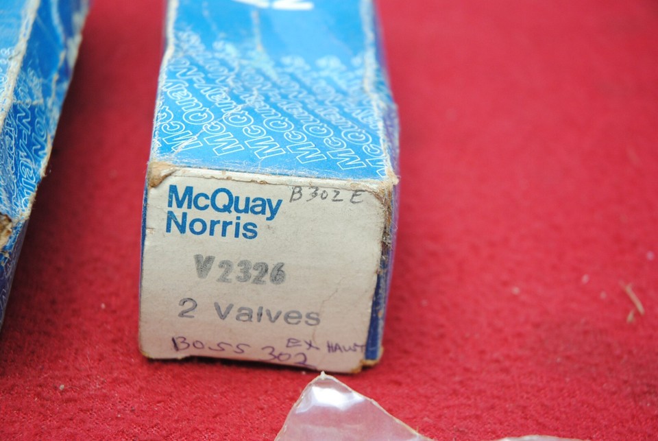 69 70 MUSTANG BOSS 302 NOS EXHAUST VALVES (5) IN ORIGNAL BOXES CORRECT ...
