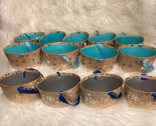 NEW - Lot/13 Oval Blue/Silver Favor Boxes Christmas Treat Ribbon Handle ...