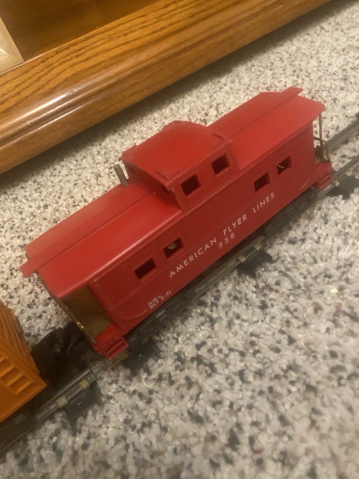 1950’s Vintage Gilbert American Flyer Train Set With Double Loop Layout ...