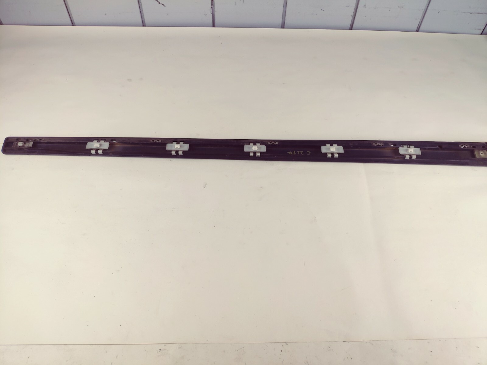 2005 MERCEDES E 320 FRONT RIGHT DOOR MOULDING 2116902062 C21 | eBay