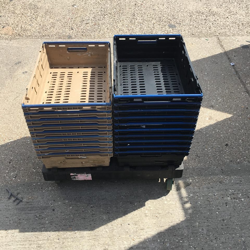 10 x Bail / Bale Arm Crates Plastic Storage Stacking Boxes 600 x 400 x ...