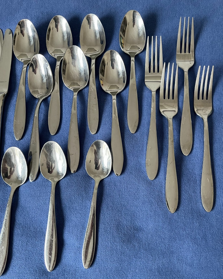Oneida mooncrest flatware 24 pieces silverware forks knives spoons | eBay