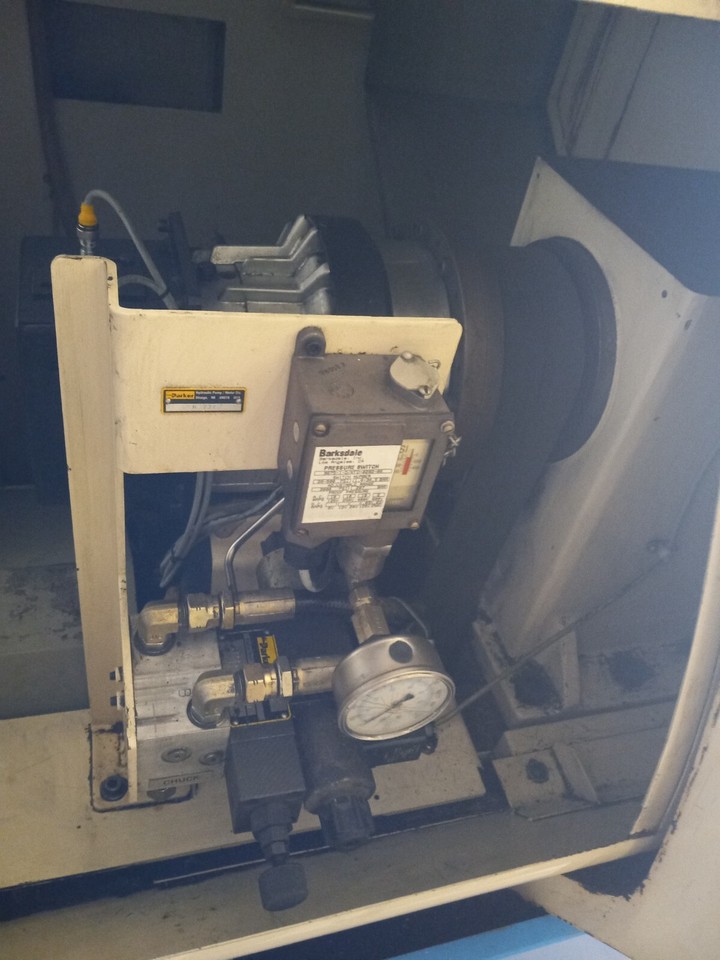 OKUMA CROWN MODEL 762E CNC LATHE, 8" CHUCK, OSP700L CONTROL, TAILSTOCK ...