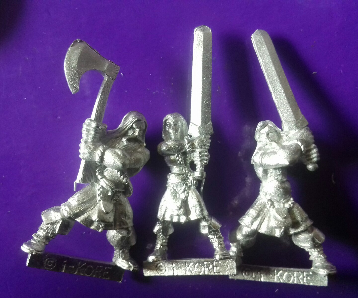 3x celtos fantasy warriors I-Kore gael human Celtic miniatures 2-handed ...