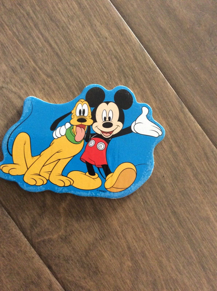 MELISSA & DOUG DISNEY MICKEY MOUSE 19 WOODEN MAGNETS WITH WOOD BOX | eBay