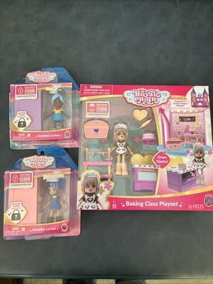 Royale High Baking Class Playset - NIB LOT 2 Surprise Locker Dolls | eBay